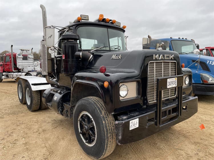 1984 Mack R686ST Other Equipment Trucks for Sale | Tractor Zoom