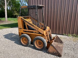 SOLD - 1985 Case 1816C Construction with 2,041 Hrs | Tractor Zoom