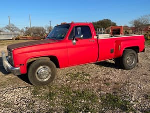 SOLD - 1985 Chevrolet 3500 Lot No. 327 Other Equipment with --- mi ...