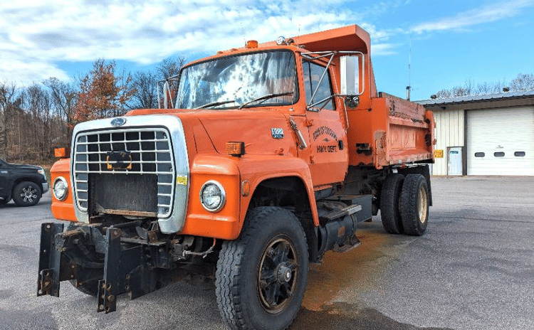 SOLD - 1985 Ford 9000 Other Equipment Trucks | Tractor Zoom