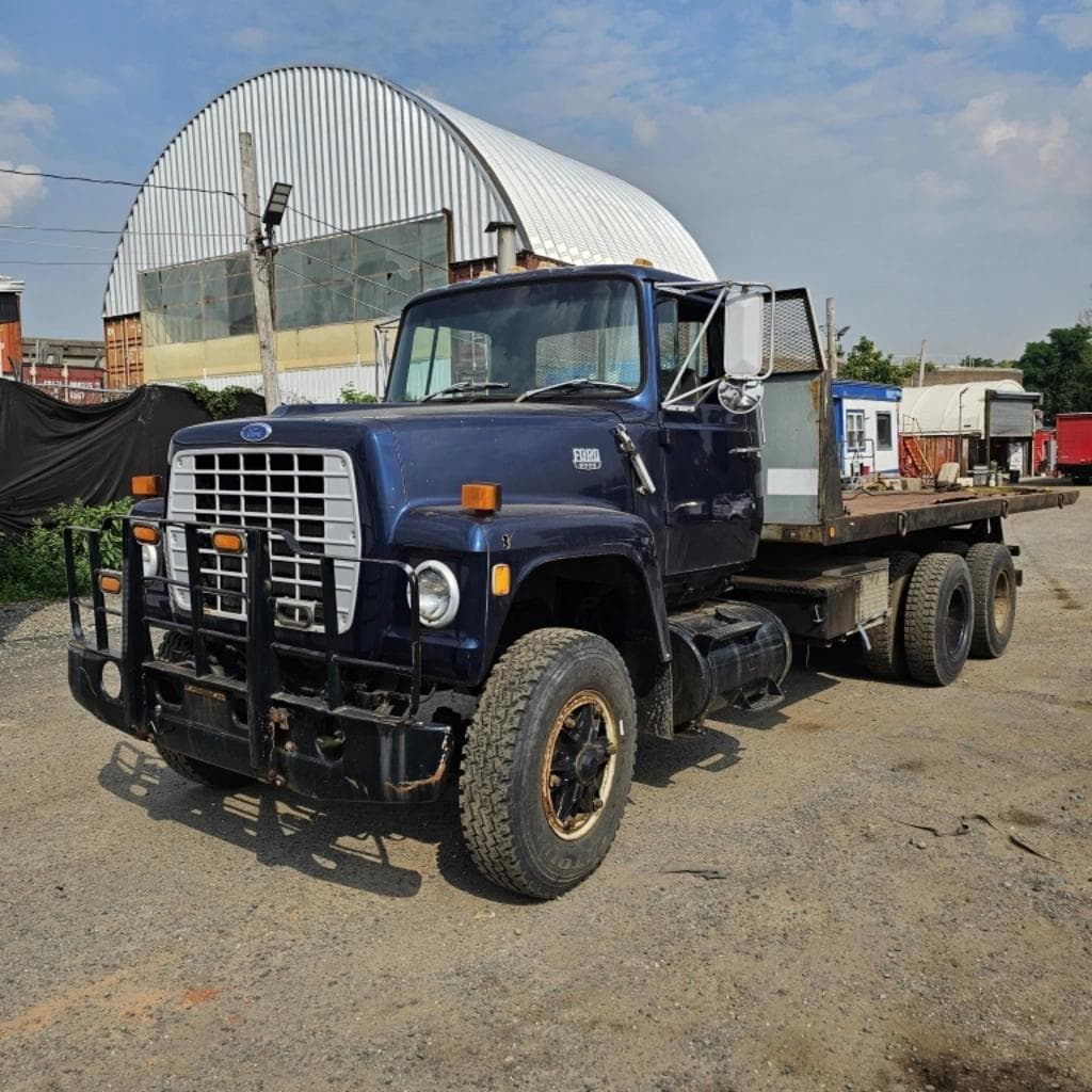 1985 Ford 9000 Lot No. 500 Other Equipment For Sale with 39,925 mi ...