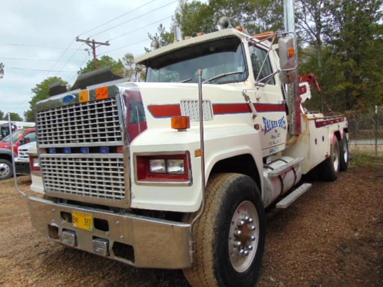 1985 Ford LTL9000 Other Equipment Trucks for Sale | Tractor Zoom