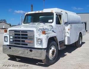 SOLD - 1985 International S1700 Lot No. DO4880 Other Equipment with 299,824 mi | Tractor Zoom