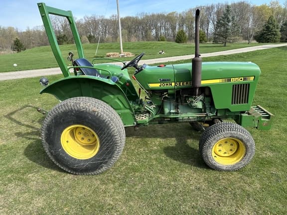 1985 John Deere 850 Tractors Less than 40 HP for Sale | Tractor Zoom