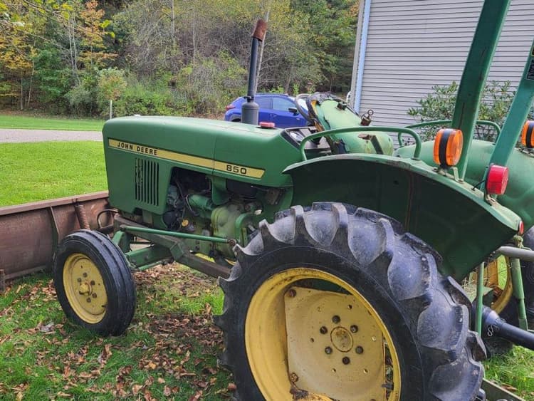 1985 John Deere 850 Tractors Less than 40 HP for Sale | Tractor Zoom