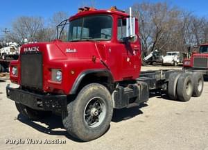 SOLD - 1985 Mack DM685S Lot No. DS0859 Other Equipment with 134,749 mi | Tractor Zoom