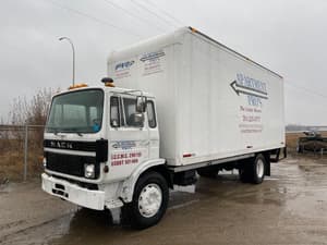 SOLD - 1985 Mack Midliner Lot No. 28 Other Equipment with 209,894 mi ...