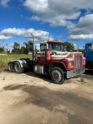 SOLD - 1985 Mack R688ST Lot No. 1226 Other Equipment with --- mi | Tractor Zoom