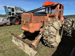 SOLD - 1985 Timberjack 240A Lot No. 340 Construction with --- Hrs ...