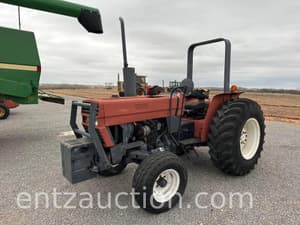 1986 Case IH 485 Lot No. 9410 Tractors For Sale with 876 Hrs | Tractor Zoom