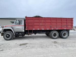 SOLD - 1986 International S1900 Lot No. 156 Other Equipment with ...