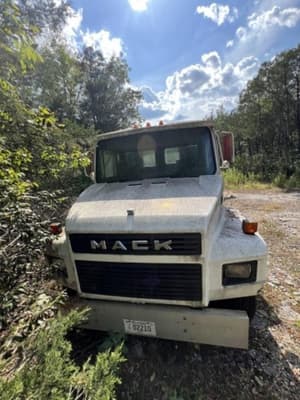 SOLD - 1986 Mack CS200P Lot No. 72 Other Equipment with --- mi ...