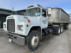SOLD - 1986 Mack R600 Lot No. 36 Other Equipment with 596,773 mi ...