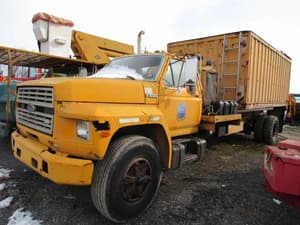 SOLD - 1987 Ford F-800 Lot No. 4031 Other Equipment with 25,198 mi ...