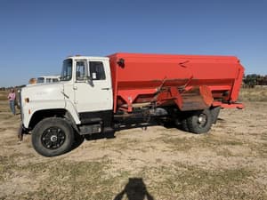 SOLD - 1987 Ford L8000 Truck, w/ Oswalt Feed Box Other Equipment with ...