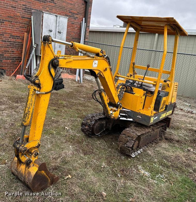 SOLD - 1987 John Deere 15 Construction with 1,438 Hrs | Tractor Zoom