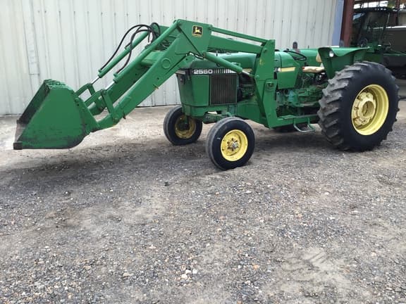 1987 John Deere 2555 Tractors 40 to 99 HP for Sale | Tractor Zoom