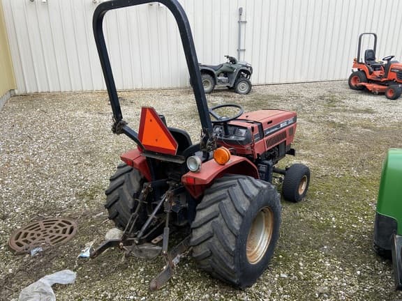 1988 Case IH 235 Tractors Less than 40 HP for Sale | Tractor Zoom