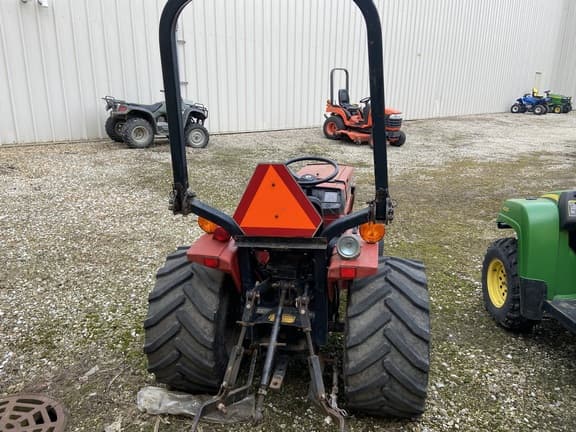 1988 Case IH 235 Tractors Less than 40 HP for Sale | Tractor Zoom