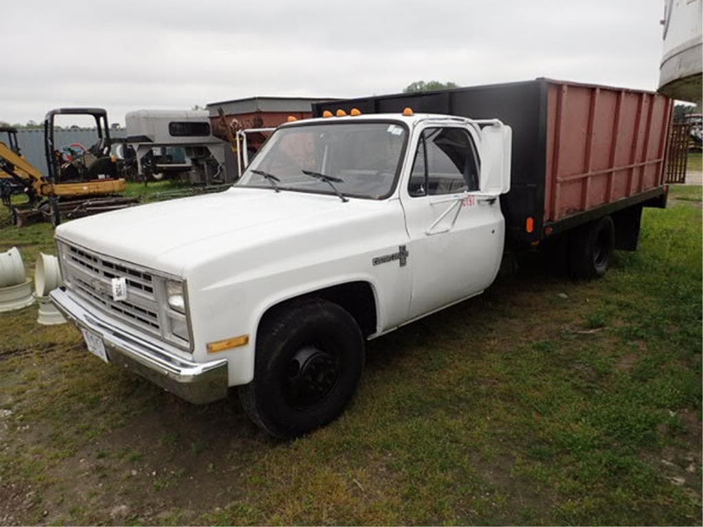 1988 Chevrolet Custom Deluxe 30 Other Equipment Vehicles for Sale ...