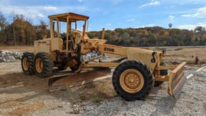 SOLD - 1988 DEERE 570B MOTOR GRADER Construction with 6,024 Hrs ...
