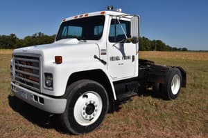 SOLD - 1988 International S1900 day cab semi Other Equipment with ...