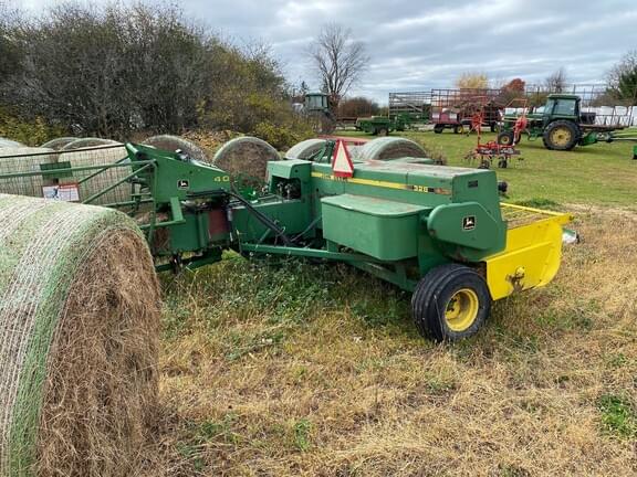 1988 John Deere 328 Hay and Forage Balers - Square for Sale | Tractor Zoom