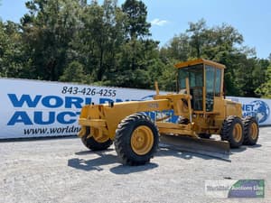 SOLD - 1988 John Deere 570B Lot No. 2300 Construction with 9,509 Hrs ...