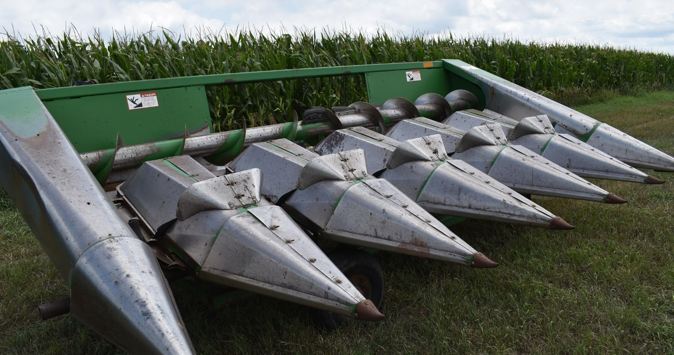 SOLD - 1988 John Deere 643 Lot No. 34fcdf62-19c6-11ed-8bec-0246304ce823 ...