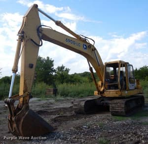 SOLD - 1988 John Deere 690D LC excavator Construction with 232 Hrs ...