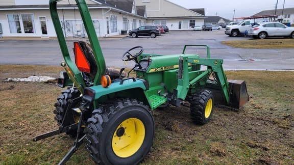 1988 John Deere 855 Tractors Less than 40 HP for Sale | Tractor Zoom