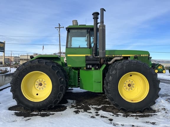 SOLD - 1988 John Deere 8650 Tractors 175 to 299 HP | Tractor Zoom