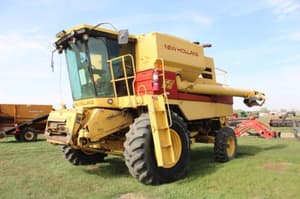 SOLD - 1988 NH TR-96 Combine #529019 Combines with 2,476 Hrs | Tractor Zoom