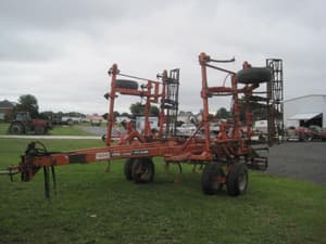 SOLD - 1989 Agco 1400-24 Stock No. 280595 Tillage with 24 ft | Tractor Zoom
