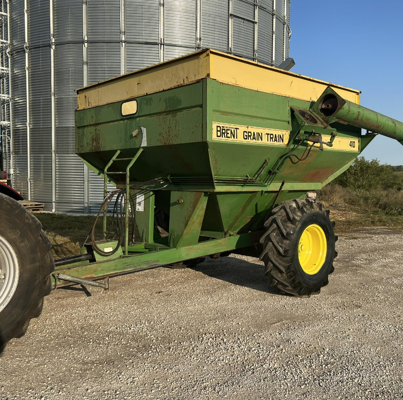 SOLD - 1989 Brent 410 Harvesting with 450 Bu | Tractor Zoom