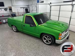SOLD - 1989 Chevrolet GMT400 Lot No. 35979 Other Equipment with 70,000 ...