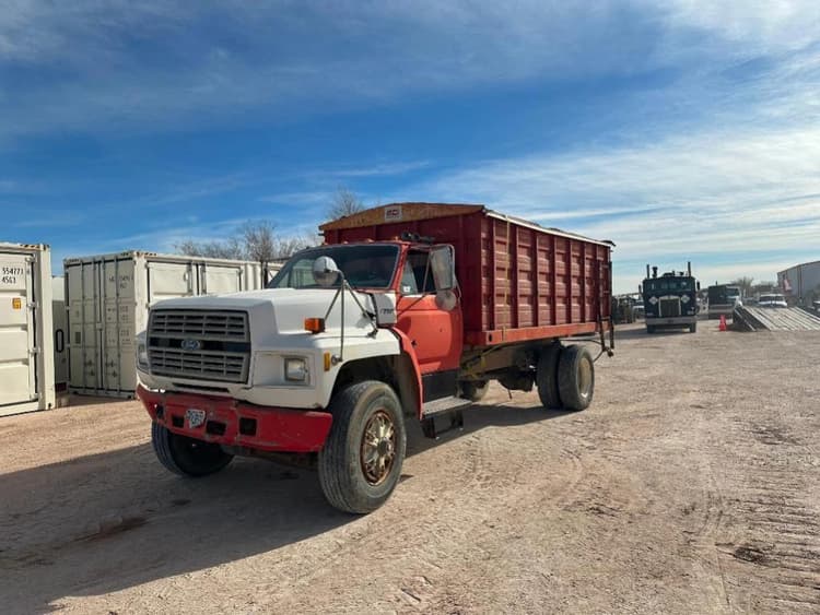 SOLD - 1989 Ford F-700 Other Equipment Trucks | Tractor Zoom