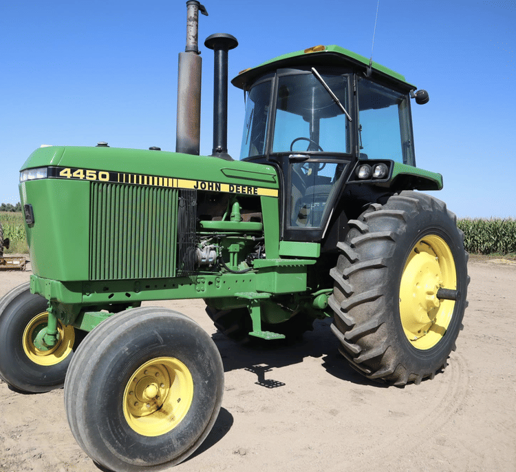 SOLD - 1989 John Deere 4450 Tractors 100 to 174 HP | Tractor Zoom