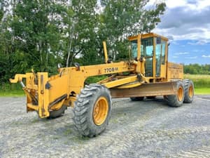 SOLD - 1989 John Deere 770BH Stock No. C30040 Construction with 10,075 ...