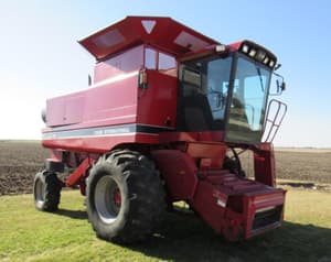 SOLD - 1990 Case IH 1680 Lot No. 131 Combines with 4,839 Hrs | Tractor Zoom