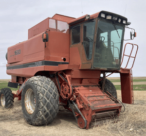 SOLD - 1990 Case IH 1680 Combines with --- Hrs | Tractor Zoom