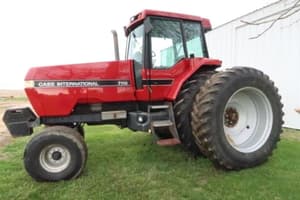 SOLD - 1990 Case IH 7110 Lot No. 266 Tractors with 6,415 Hrs | Tractor Zoom