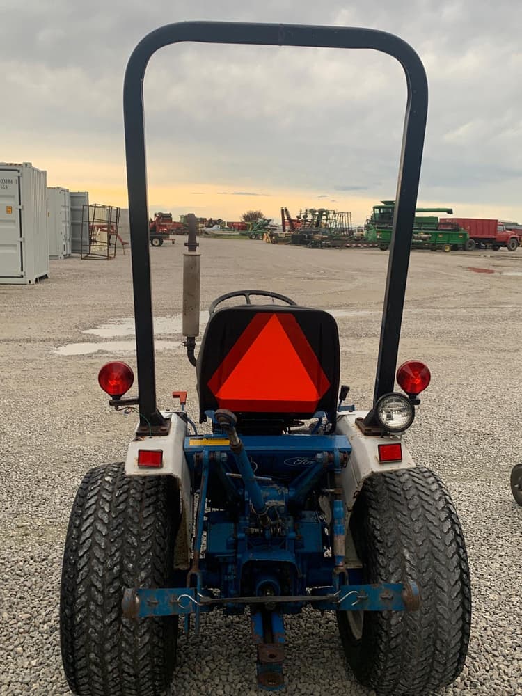 1990 Ford 1220 Tractors Less than 40 HP for Sale | Tractor Zoom
