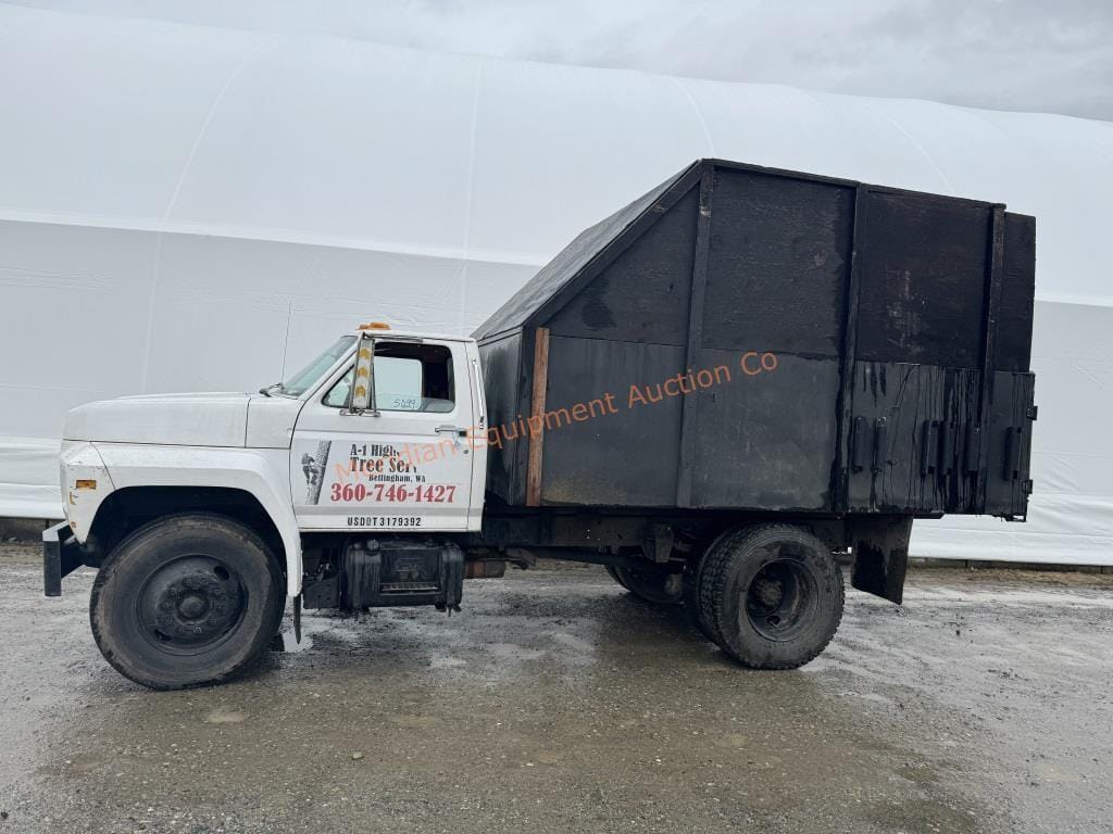 SOLD - 1990 Ford F700 Other Equipment Trucks | Tractor Zoom