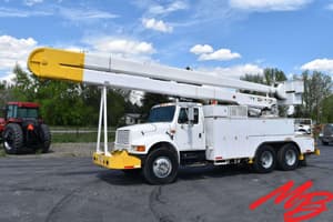 SOLD - 1990 International 4900 Lot No. 56802 Other Equipment with ...