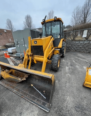 SOLD - 1990 John Deere 210C Construction with 5,090 Hrs | Tractor Zoom