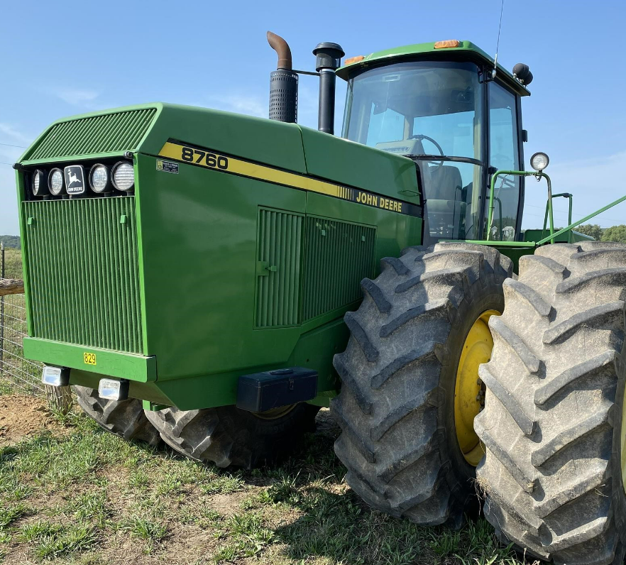 SOLD - 1990 John Deere 8760 Tractors with 5,279 Hrs | Tractor Zoom