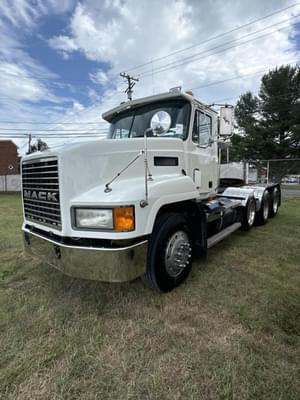 SOLD - 1990 Mack CH613 Lot No. 367065 Other Equipment with 857,782 mi ...