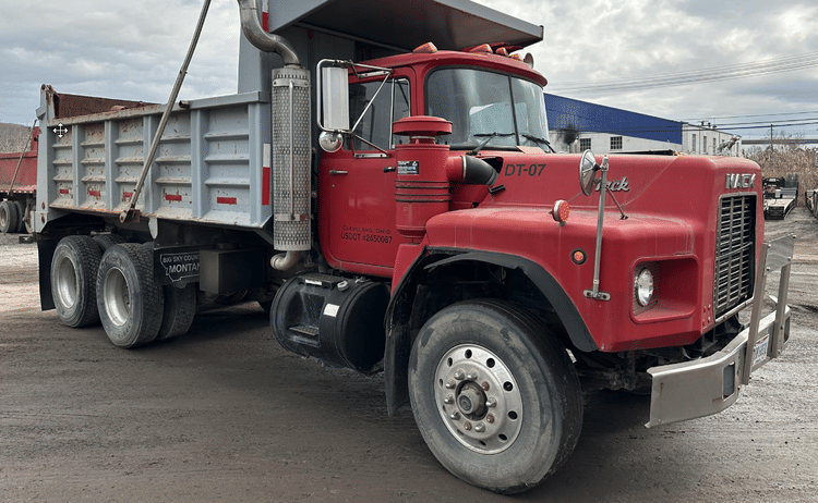 1990 Mack RB690S Other Equipment Trucks for Sale | Tractor Zoom