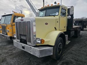 SOLD - 1990 Peterbilt 357 Lot No. 1914 Other Equipment with 308,132 mi ...